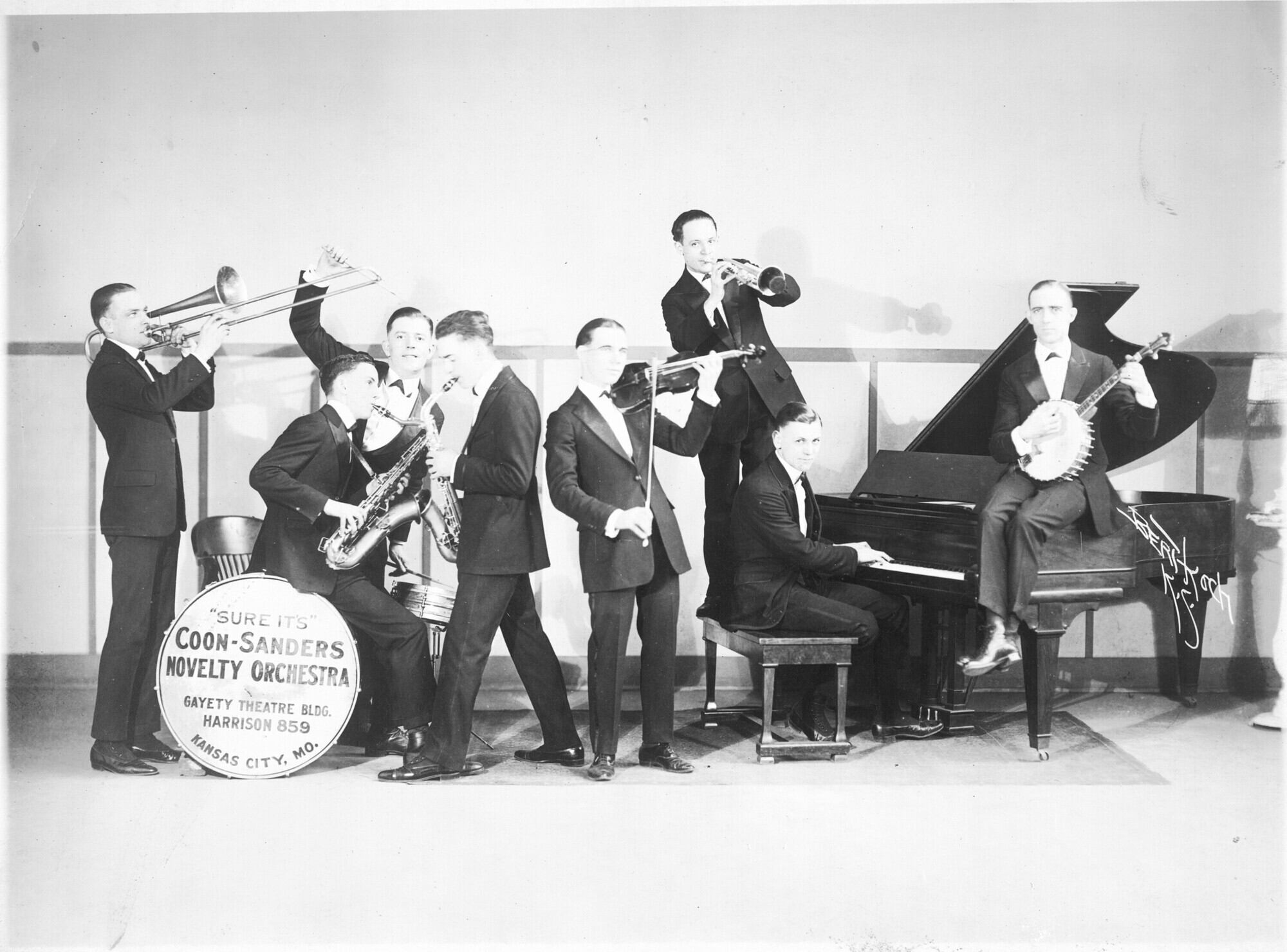 What Is A Novelty Orchestra Audiolover What Is A Novelty Orchestra Audiolover